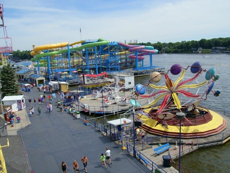 Freedom Springs-Greenwood Aquatics Park - Travel Indiana
