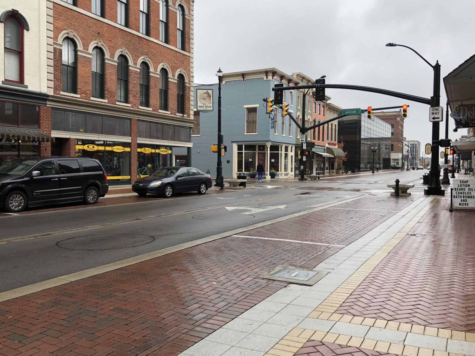 Peru Main Street - Travel Indiana