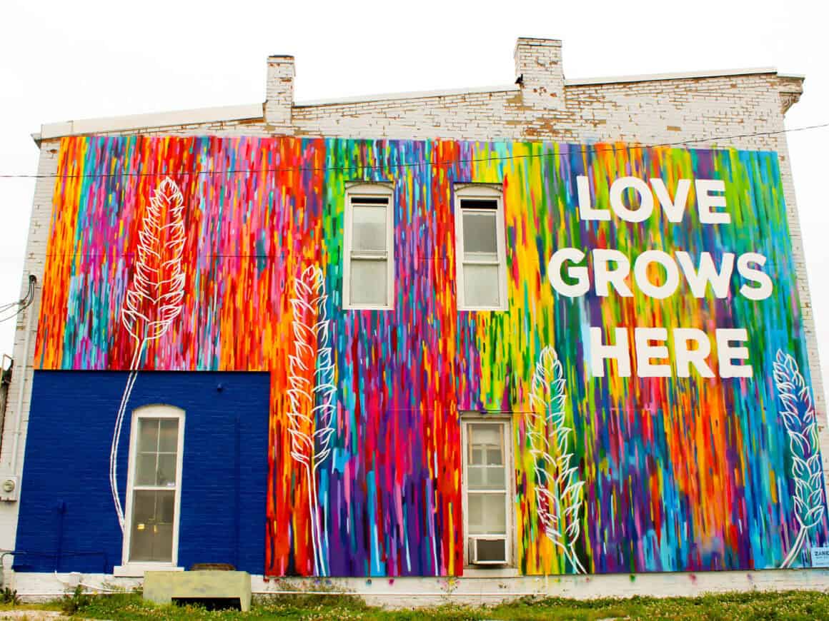 Warm Glow Candle Company » Glowing Since 1995 - Travel Indiana